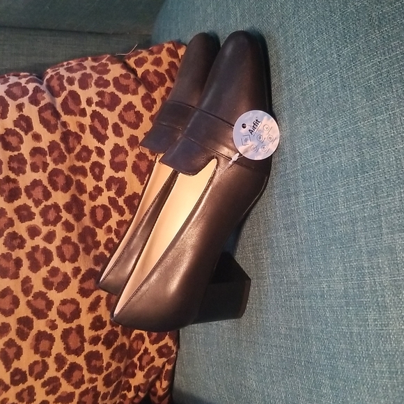 Alex Marie | Shoes | Alex Marie Airfit Black Pumps | Poshmark